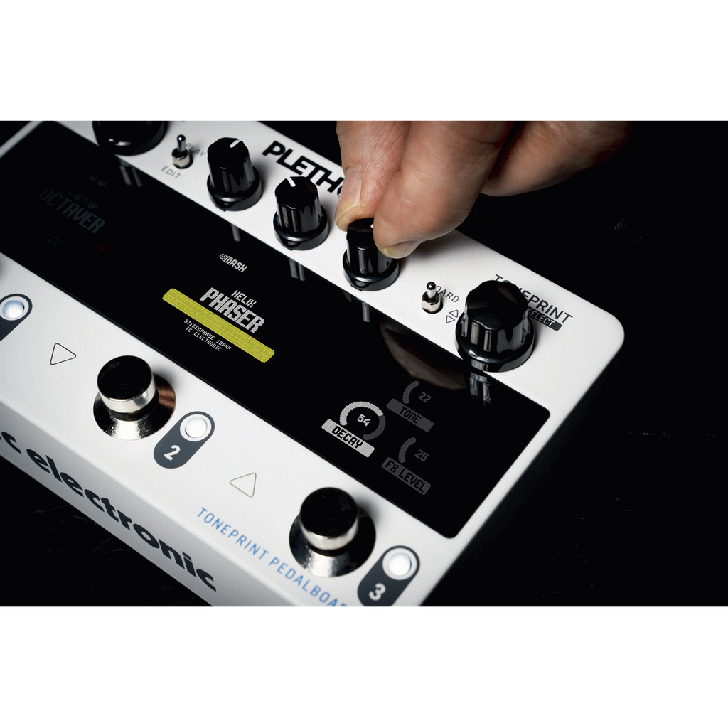 TC Electronic Plethora X3 TonePrint Pedal Board